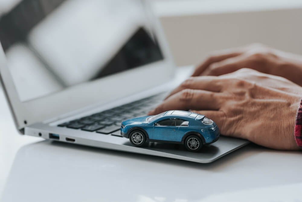 Skup aut online – czy warto korzystać z ofert przez internet?